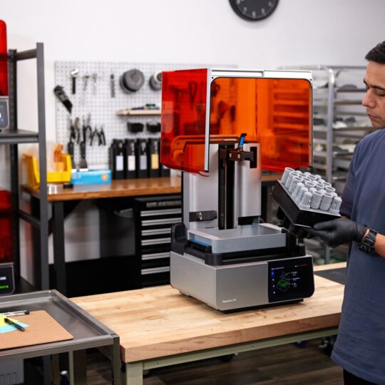 Formlabs Form 4 - Complete Package - Advent 3D